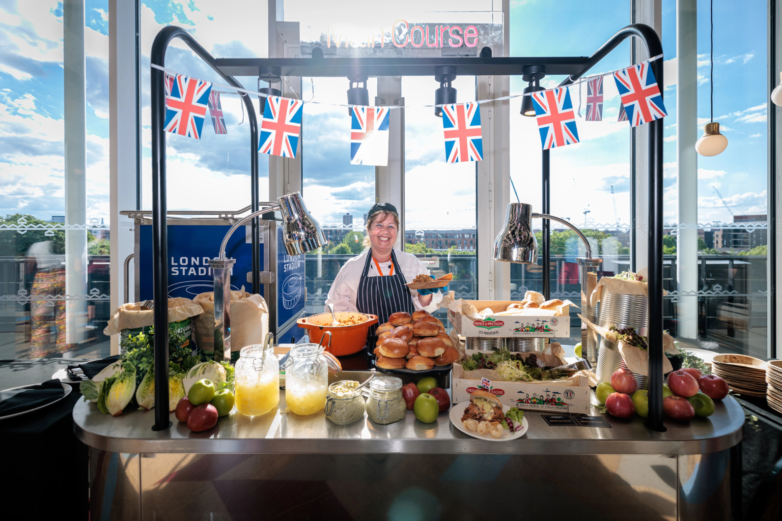 Careers in Hospitality - Delaware North UK